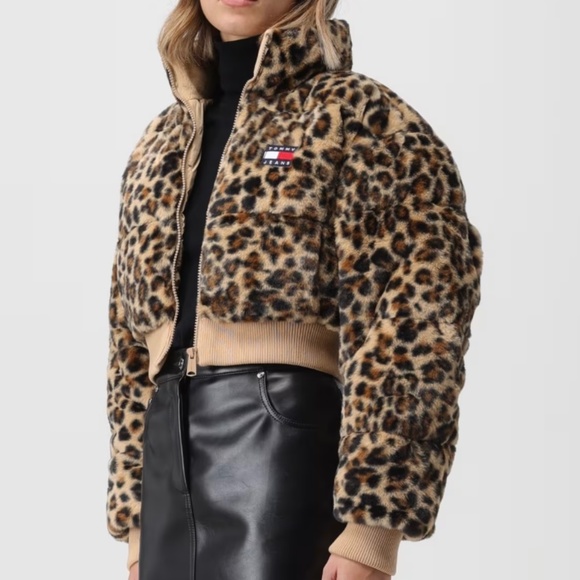 Tommy Hilfiger | Jackets & Coats | Tommy Hilfiger Crop Leopard Puffer ...